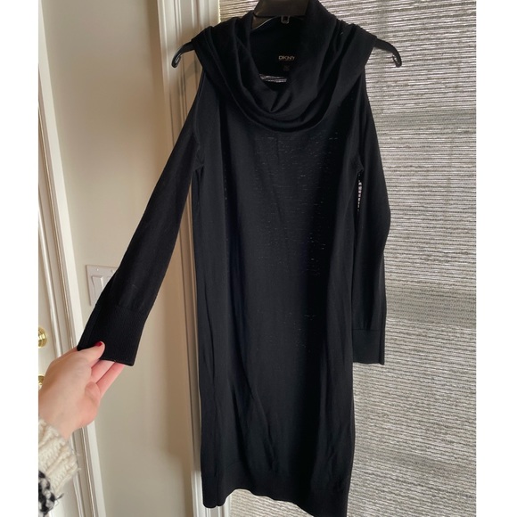 Dkny | Dresses | Dkny Designer Oversized Turtle Neck Black Cut Sleeve ...
